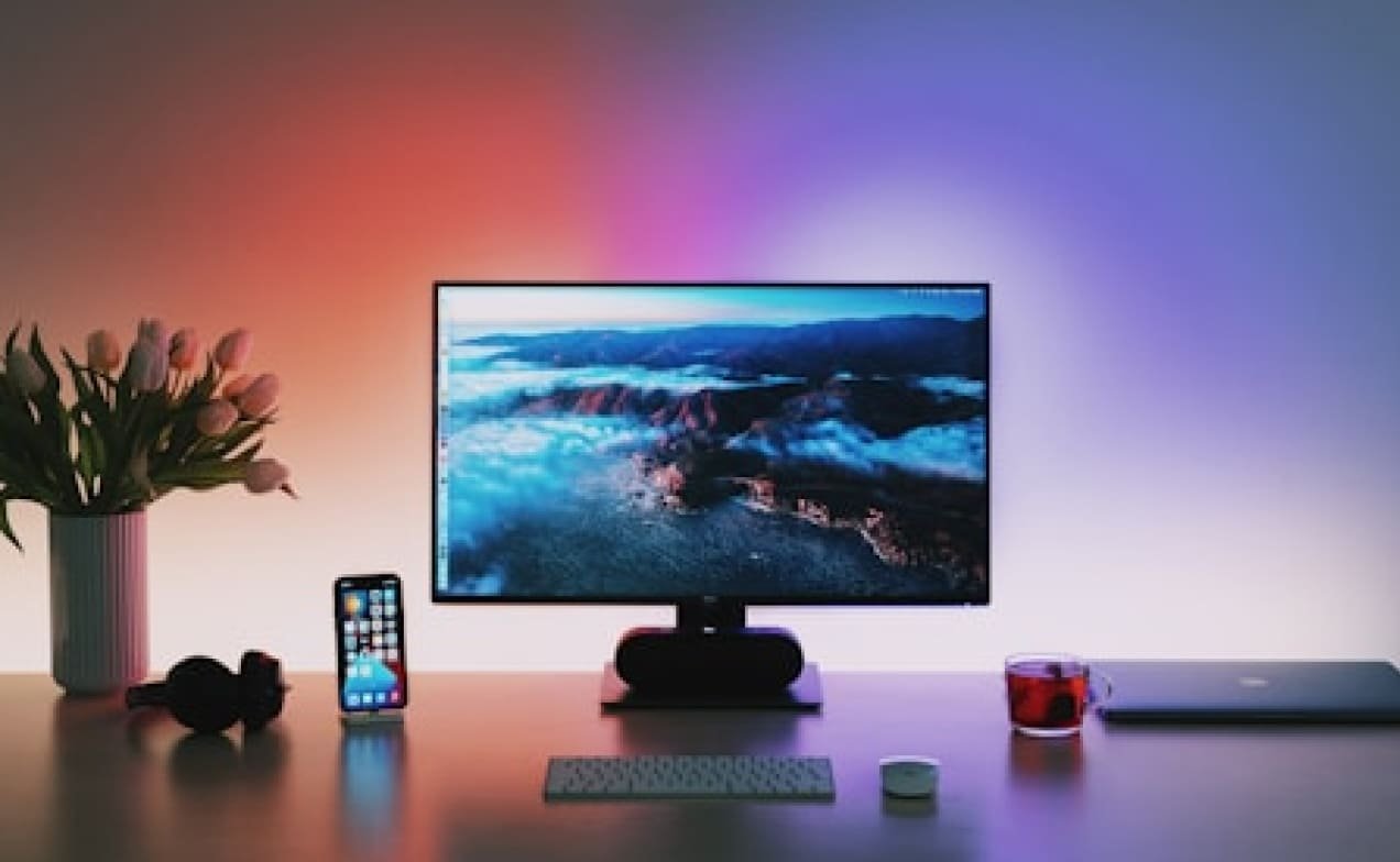 The All-Encompassing Realm